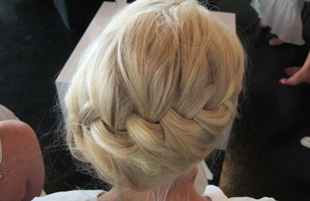 French Braid - Hairstyles Weekly