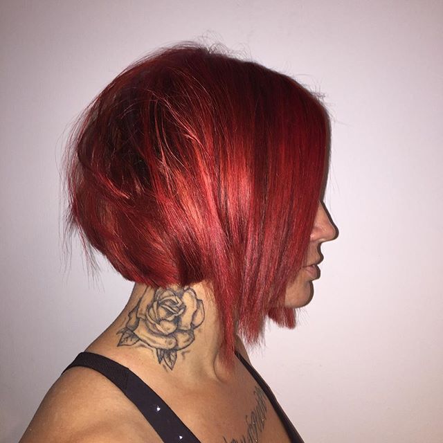 Redhead - short red Graduated Bob Hairstyles - Hairstyles Weekly