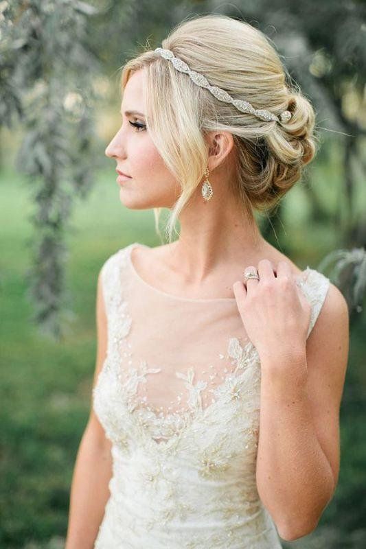 25 Best Medium Wedding Hairstyles That Can Make You Look Fabulous ...