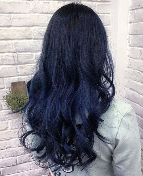 How to Rock the Blue Hair Trend - Hairstyles Weekly