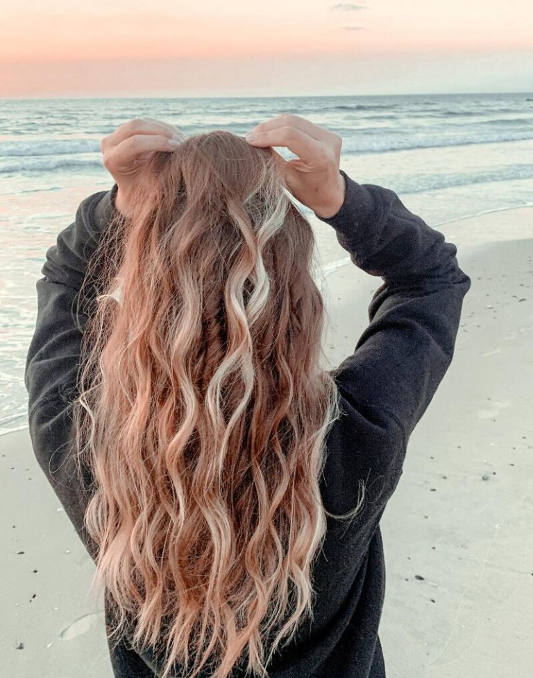 Pool Pretty: 6 Chic Hairstyles To Wear Poolside - Hairstyles Weekly