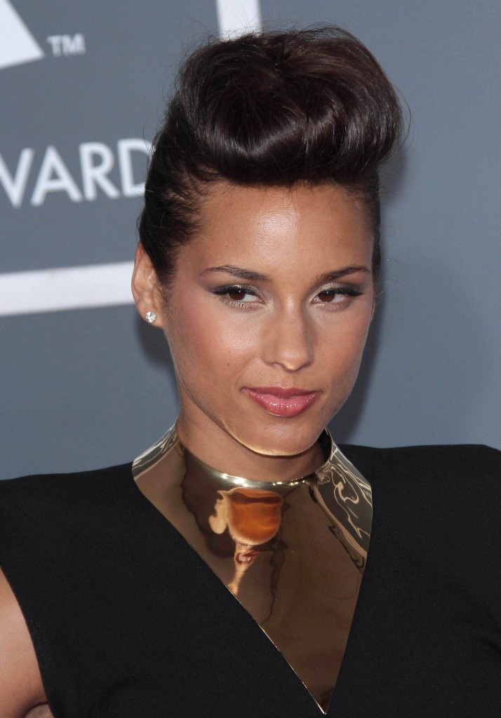 3 Perfect Pin-Updos for Every Occasion - Hairstyles Weekly