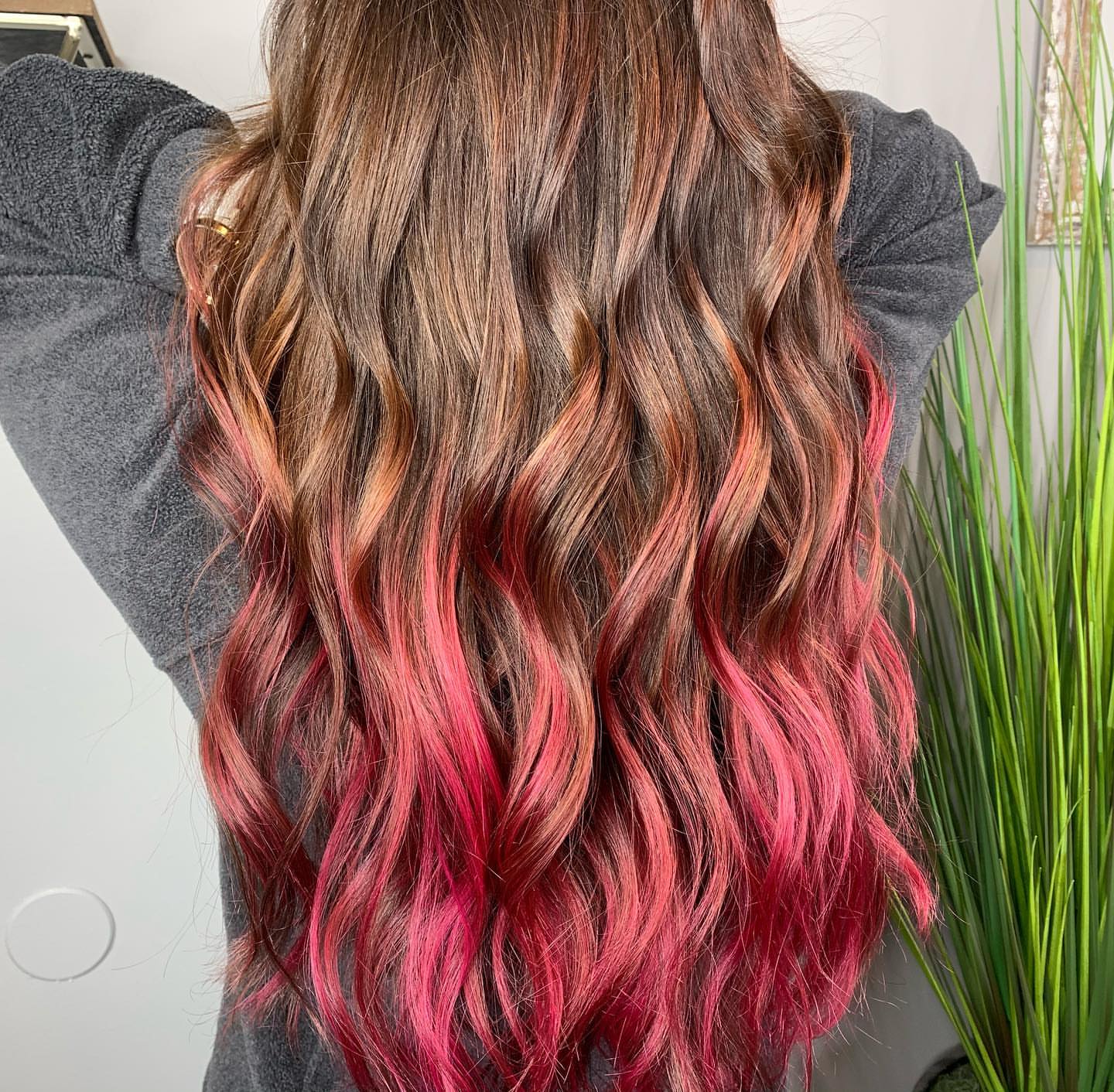 Dip-Dyed Hair: A Bold & Playful Hair Coloring Trend - Hairstyles Weekly