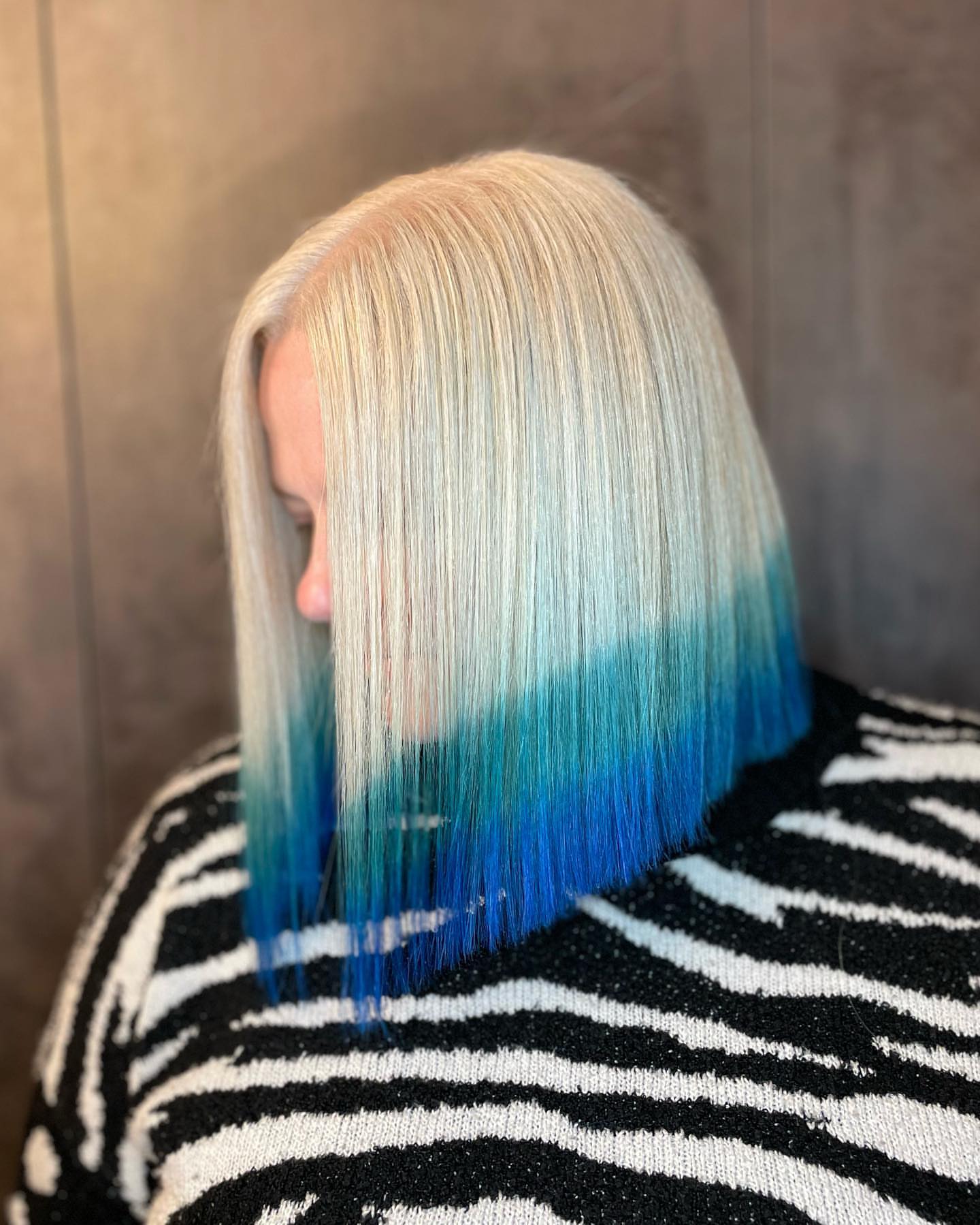 Dip-Dyed Hair: A Bold & Playful Hair Coloring Trend - Hairstyles Weekly