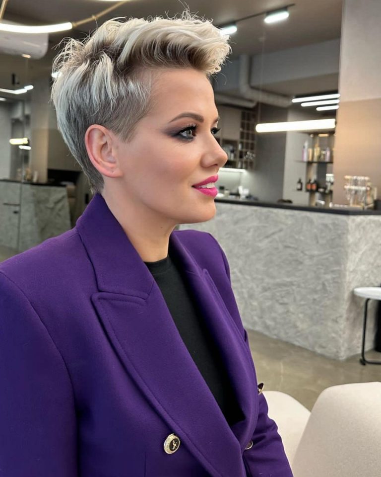 21 Stylish Short Pixie Cuts and Hairstyles in 2024 - Hairstyles Weekly