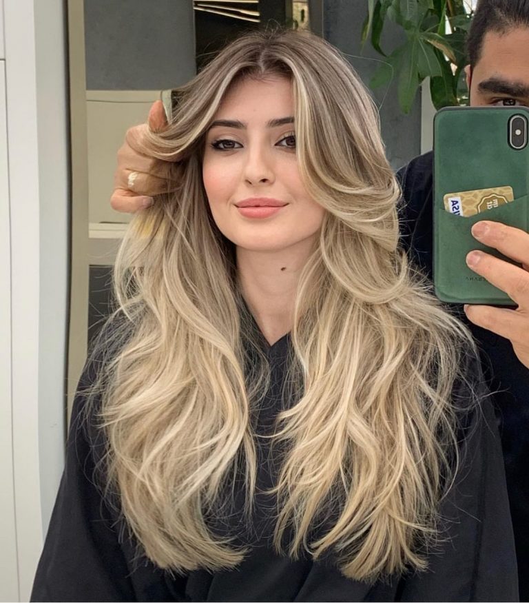 A Beginner's Guide on How to Style Curtain Bangs - Hairstyles Weekly