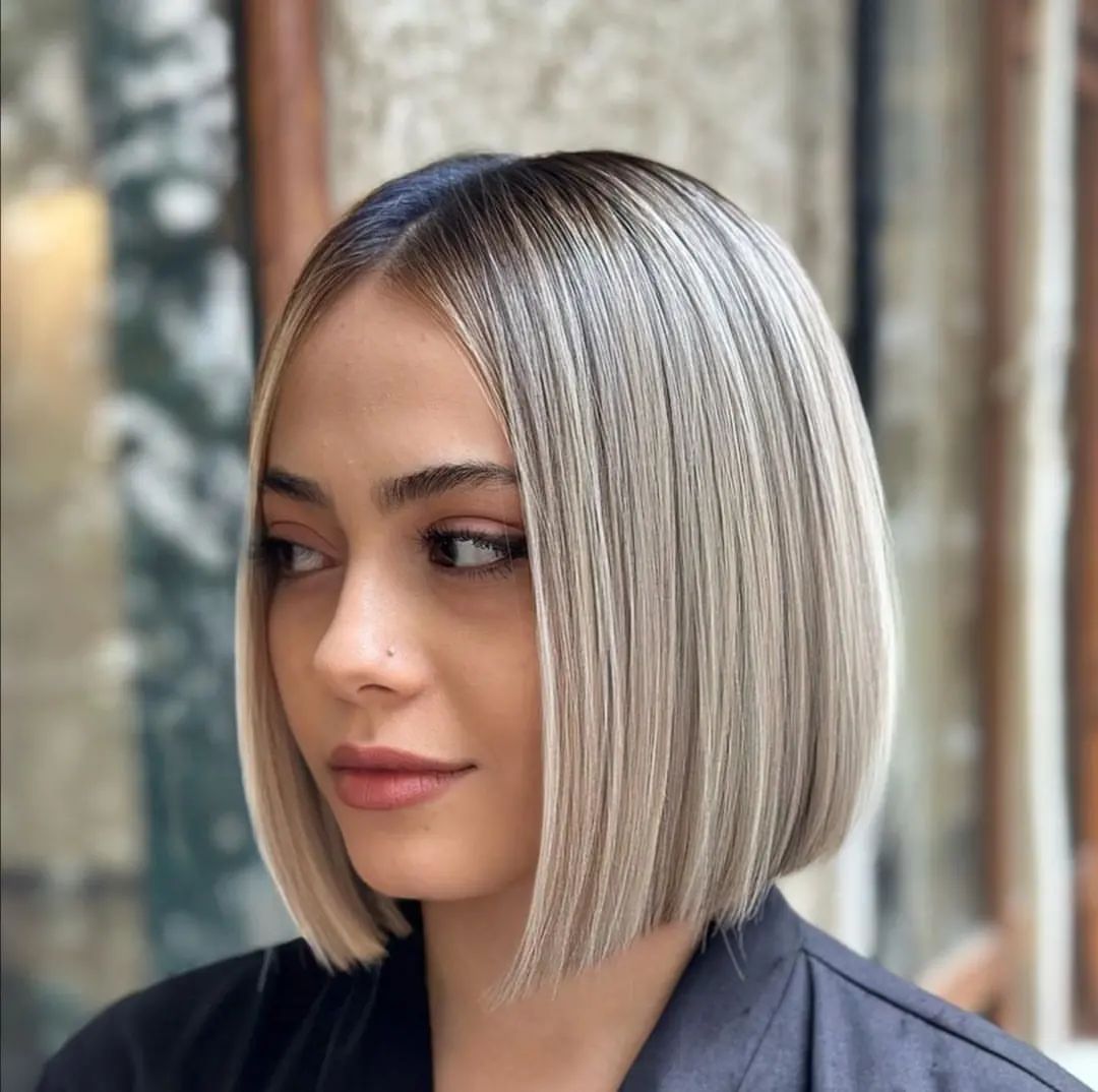 40+ Blunt Cuts & Blunt Bobs That'll Never Go Out of Style - Hairstyles ...